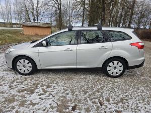 Grey Ford Focus 2011 in Prienai, with an engine capacity of 1.60 L and mileage of 254 thousand km for 3400 €, photo 8 on AUTOMOTO.COM.LV