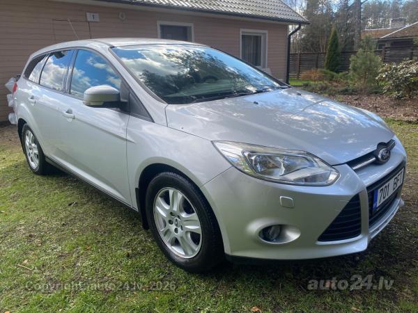 Grey Ford Focus 2011 in Tallinn, with an engine capacity of 1.60 L and mileage of 196 thousand km for 2890 €, photo 1 on AUTOMOTO.COM.LV