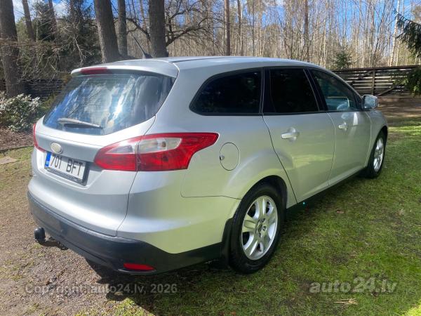 Grey Ford Focus 2011 in Tallinn, with an engine capacity of 1.60 L and mileage of 196 thousand km for 2890 €, photo 3 on AUTOMOTO.COM.LV