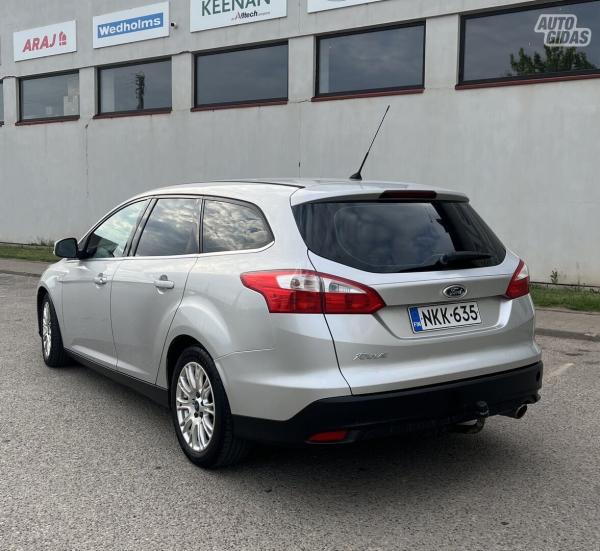 Pelēks Ford Focus 2011 Jurbarkas, ar dzinēja tilpumu 2.00 L un nobraukumu 330 tūkst. km par 2900 €, foto 2 vietnē AUTOMOTO.COM.LV