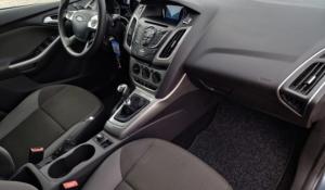 Pelēks Ford Focus 2011 Rīga, ar dzinēja tilpumu 1.60 L un nobraukumu 244 tūkst. km par 4700 €, foto 11 vietnē AUTOMOTO.COM.LV