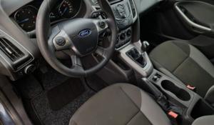 Pelēks Ford Focus 2011 Rīga, ar dzinēja tilpumu 1.60 L un nobraukumu 244 tūkst. km par 4700 €, foto 17 vietnē AUTOMOTO.COM.LV