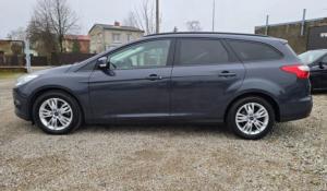 Pelēks Ford Focus 2011 Rīga, ar dzinēja tilpumu 1.60 L un nobraukumu 244 tūkst. km par 4700 €, foto 19 vietnē AUTOMOTO.COM.LV