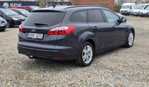 Pelēks Ford Focus 2011 Rīga, ar dzinēja tilpumu 1.60 L un nobraukumu 244 tūkst. km par 4700 €, foto 25 vietnē AUTOMOTO.COM.LV