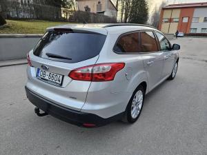 Pelēks Ford Focus 2011 Jēkabpils, ar dzinēja tilpumu 1.60 L un nobraukumu 256 tūkst. km par 4490 €, foto 7 vietnē AUTOMOTO.COM.LV