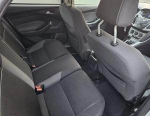 Pelēks Ford Focus 2011 Jēkabpils, ar dzinēja tilpumu 1.60 L un nobraukumu 256 tūkst. km par 4490 €, foto 15 vietnē AUTOMOTO.COM.LV