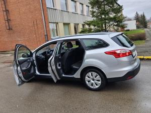 Grey Ford Focus 2011 in Riga, with an engine capacity of 1.60 L and mileage of 234 thousand km for 4490 €, photo 16 on AUTOMOTO.COM.LV