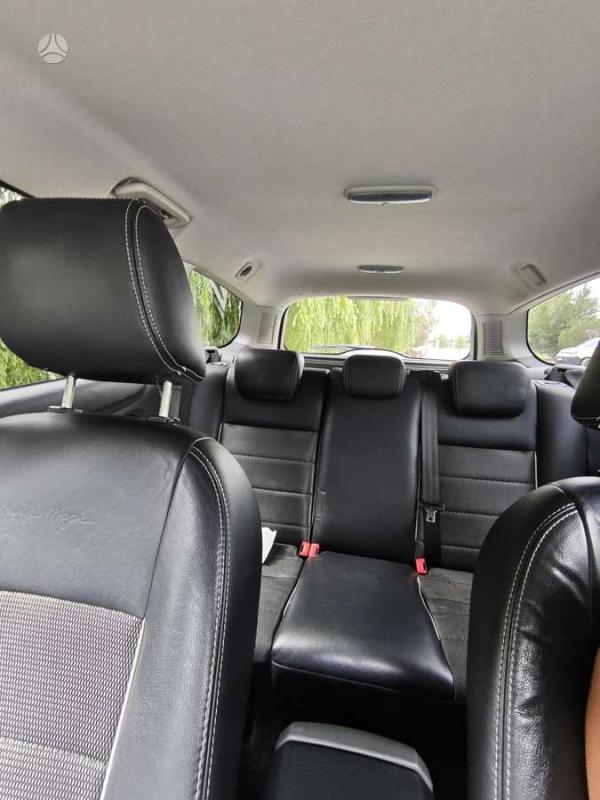 Grey Ford Focus 2011 in Klaipeda, with an engine capacity of 1.56 L and mileage of 190 thousand km for 2800 €, photo 6 on AUTOMOTO.COM.LV