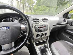 Grey Ford Focus 2011 in Klaipeda, with an engine capacity of 1.56 L and mileage of 190 thousand km for 2800 €, photo 8 on AUTOMOTO.COM.LV