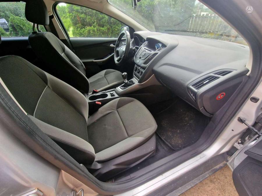 Pelēks Ford Focus 2011 Ukmergė, ar dzinēja tilpumu 1.56 L un nobraukumu 280 tūkst. km par 2350 €, foto 13 vietnē AUTOMOTO.COM.LV