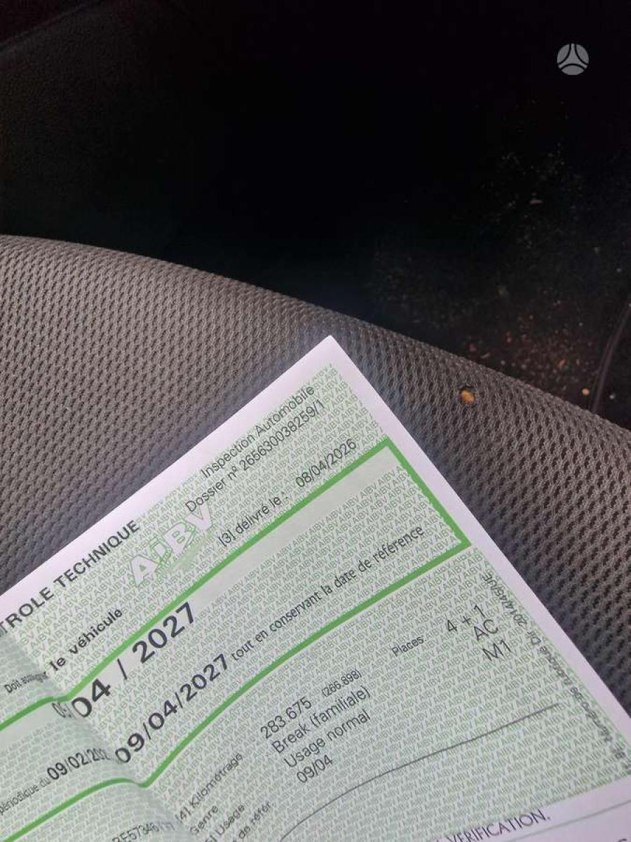 Pelēks Ford Focus 2011 Ukmergė, ar dzinēja tilpumu 1.56 L un nobraukumu 280 tūkst. km par 2350 €, foto 19 vietnē AUTOMOTO.COM.LV