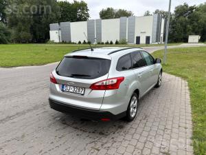 Grey Ford Focus 2011 in Riga, with an engine capacity of 1.60 L and mileage of 266 thousand km for 2700 €, photo 4 on AUTOMOTO.COM.LV