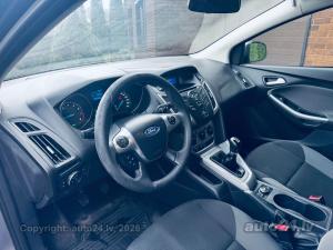 Pelēks Ford Focus 2011 Tallina, ar dzinēja tilpumu 1.60 L un nobraukumu 257 tūkst. km par 3500 €, foto 7 vietnē AUTOMOTO.COM.LV