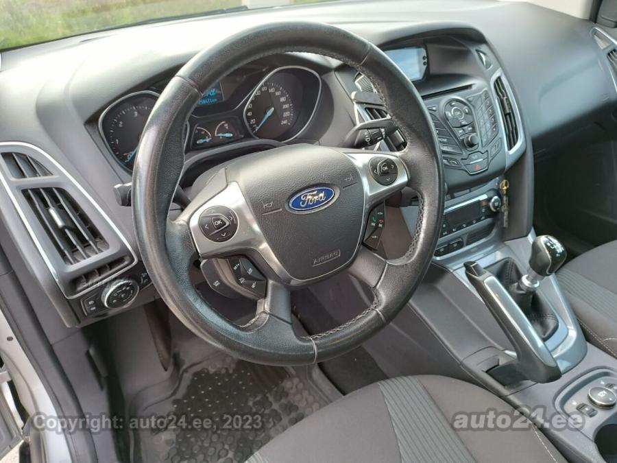 Grey Ford Focus 2012 in Tallinn, with an engine capacity of 2.00 L and mileage of 290 thousand km for 2300 €, photo 8 on AUTOMOTO.COM.LV