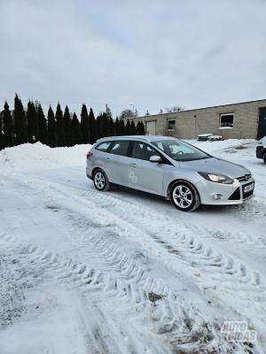 Grey Ford Focus 2012 in Silute, with an engine capacity of 1.60 L and mileage of 262 thousand km for 2750 €, photo 4 on AUTOMOTO.COM.LV