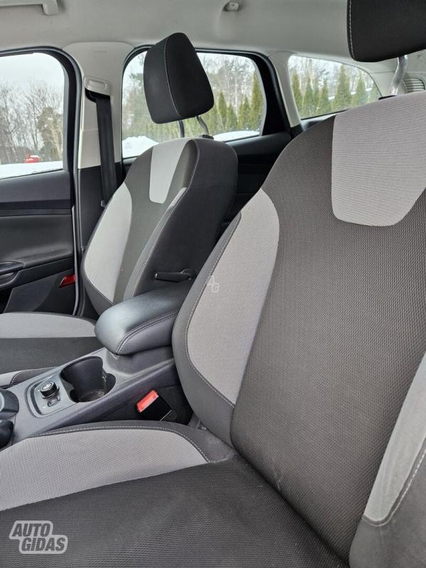 Pelēks Ford Focus 2012 Šilutė, ar dzinēja tilpumu 1.60 L un nobraukumu 262 tūkst. km par 2750 €, foto 9 vietnē AUTOMOTO.COM.LV