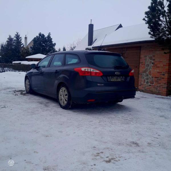 Pelēks Ford Focus 2012 Marijampole, ar dzinēja tilpumu 1.60 L un nobraukumu 260 tūkst. km par 2250 €, foto 6 vietnē AUTOMOTO.COM.LV