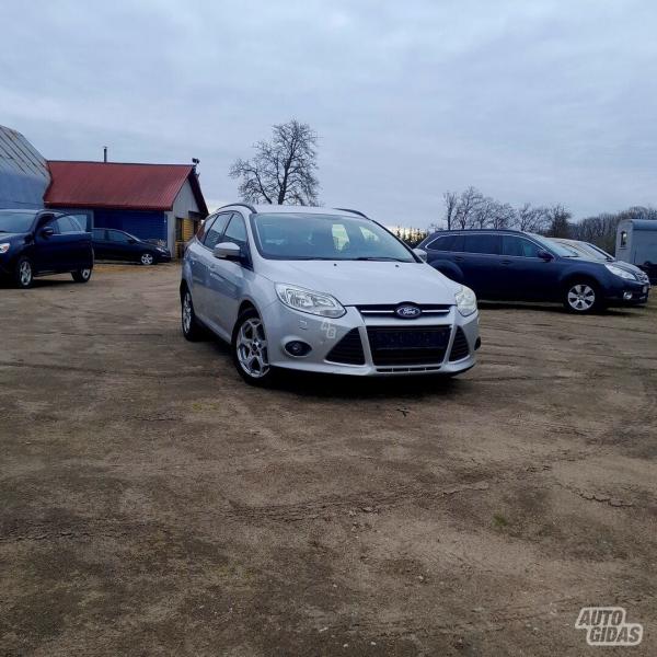 Pelēks Ford Focus 2012 Marijampole, ar dzinēja tilpumu 1.60 L un nobraukumu 247 tūkst. km par 2400 €, foto 1 vietnē AUTOMOTO.COM.LV