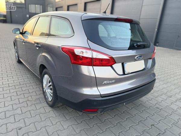 Grey Ford Focus 2012 in Kaunas, with an engine capacity of 1.00 L and mileage of 200 thousand km for 2750 €, photo 4 on AUTOMOTO.COM.LV