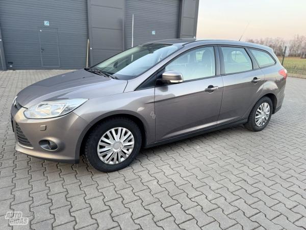 Grey Ford Focus 2012 in Kaunas, with an engine capacity of 1.00 L and mileage of 200 thousand km for 2750 €, photo 6 on AUTOMOTO.COM.LV