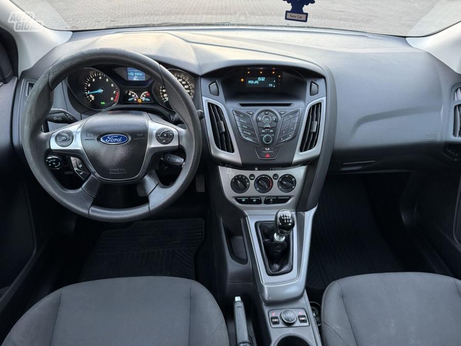 Pelēks Ford Focus 2012 Kauņa, ar dzinēja tilpumu 1.00 L un nobraukumu 200 tūkst. km par 2750 €, foto 25 vietnē AUTOMOTO.COM.LV