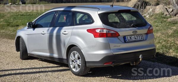 Pelēks Ford Focus 2012 Madona, ar dzinēja tilpumu 1.60 L un nobraukumu 355 tūkst. km par 3595 €, foto 4 vietnē AUTOMOTO.COM.LV
