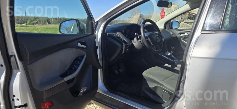 Grey Ford Focus 2012 in Madona, with an engine capacity of 1.60 L and mileage of 355 thousand km for 3595 €, photo 7 on AUTOMOTO.COM.LV