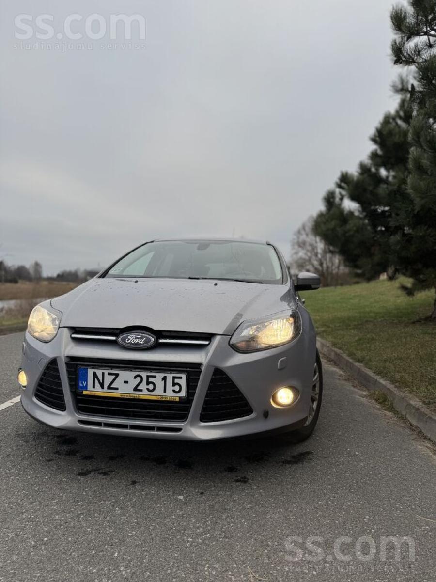 Grey Ford Focus 2012 in Ogre, with an engine capacity of 1.60 L and mileage of 138 thousand km for 3800 €, photo 1 on AUTOMOTO.COM.LV