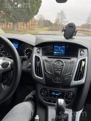 Grey Ford Focus 2012 in Ogre, with an engine capacity of 1.60 L and mileage of 138 thousand km for 3800 €, photo 3 on AUTOMOTO.COM.LV