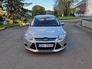 Grey Ford Focus 2012 in Jekabpils, with an engine capacity of 1.60 L and mileage of 291 thousand km for 4490 €, photo 4 on AUTOMOTO.COM.LV