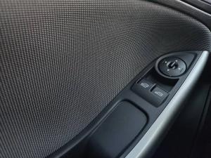 Grey Ford Focus 2012 in Jekabpils, with an engine capacity of 1.60 L and mileage of 291 thousand km for 4490 €, photo 32 on AUTOMOTO.COM.LV