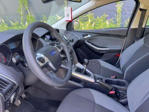 Grey Ford Focus 2012 in Vilnius, with an engine capacity of 1.56 L and mileage of 200 thousand km for 2750 €, photo 15 on AUTOMOTO.COM.LV