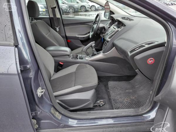Grey Ford Focus 2012 in Avizieniai, with an engine capacity of 1.00 L and mileage of 156 thousand km for 3500 €, photo 6 on AUTOMOTO.COM.LV