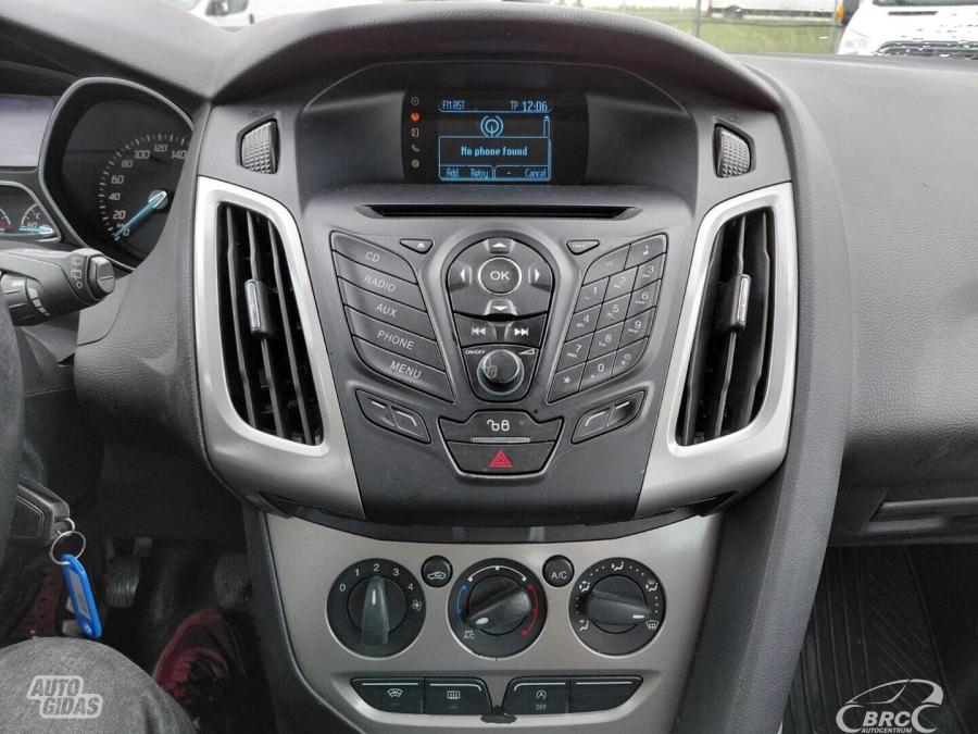 Grey Ford Focus 2012 in Avizieniai, with an engine capacity of 1.00 L and mileage of 156 thousand km for 3500 €, photo 17 on AUTOMOTO.COM.LV