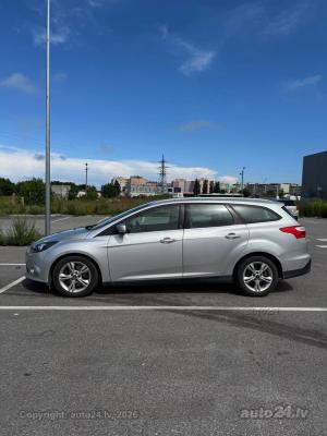 Grey Ford Focus 2012 in Tallinn, with an engine capacity of 2.00 L and mileage of 231 thousand km for 1600 €, photo 4 on AUTOMOTO.COM.LV
