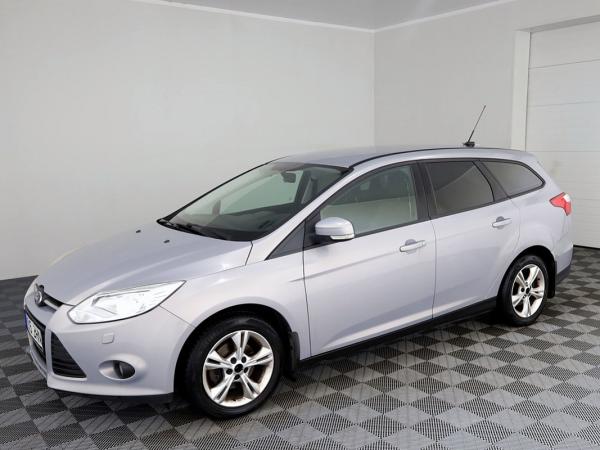 Grey Ford Focus 2012 in Tallinn, with an engine capacity of 1.60 L and mileage of 167 thousand km for 1199 €, photo 9 on AUTOMOTO.COM.LV