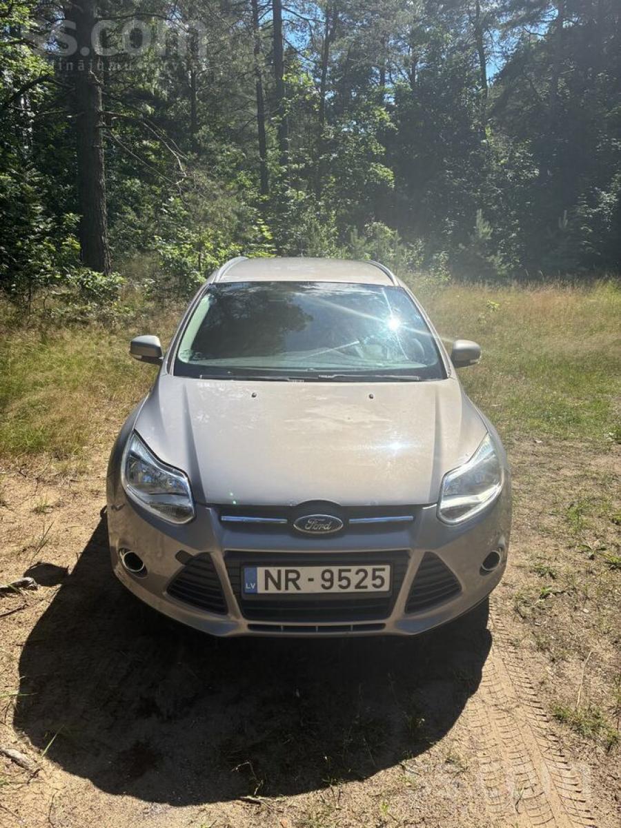 Pelēks Ford Focus 2012 Rīga, ar dzinēja tilpumu 1.60 L un nobraukumu 524 tūkst. km par 1950 €, foto 1 vietnē AUTOMOTO.COM.LV