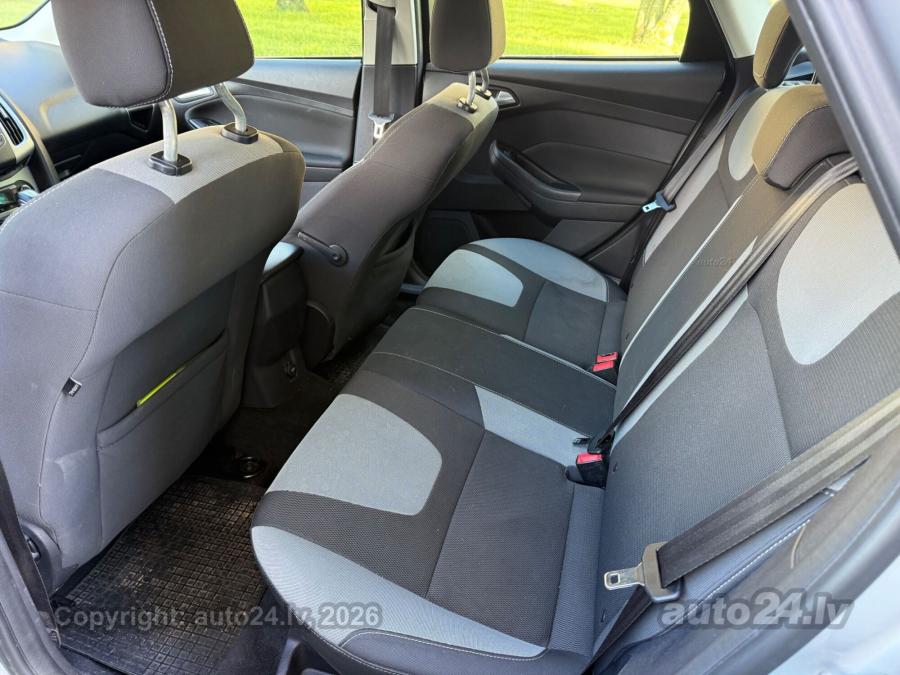 Pelēks Ford Focus 2012 Tallina, ar dzinēja tilpumu 2.00 L un nobraukumu 230 tūkst. km par 1500 €, foto 11 vietnē AUTOMOTO.COM.LV