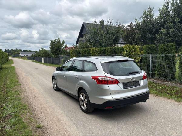Grey Ford Focus 2012 in Jurbarkas, with an engine capacity of 2.00 L and mileage of 202 thousand km for 3700 €, photo 6 on AUTOMOTO.COM.LV