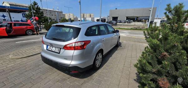 Grey Ford Focus 2012 in Vilnius, with an engine capacity of 1.56 L and mileage of 282 thousand km for 2300 €, photo 4 on AUTOMOTO.COM.LV