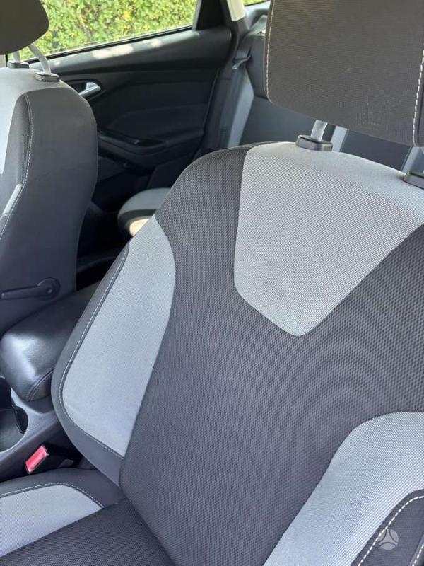 Grey Ford Focus 2012 in Jurbarkas, with an engine capacity of 2.00 L and mileage of 202 thousand km for 3400 €, photo 9 on AUTOMOTO.COM.LV