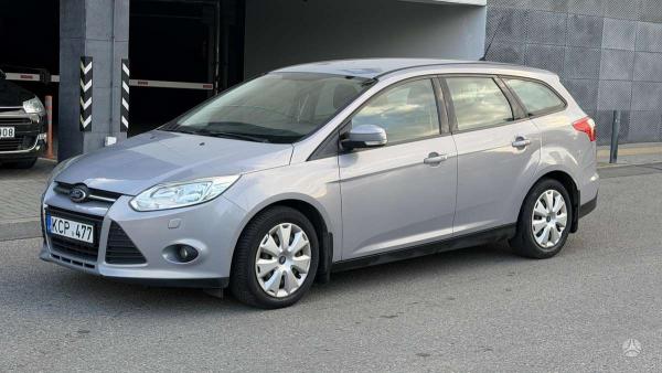 Pelēks Ford Focus 2012 Viļņa, ar dzinēja tilpumu 1.00 L un nobraukumu 295 tūkst. km par 1450 €, foto 3 vietnē AUTOMOTO.COM.LV