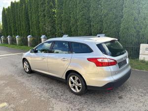 Pelēks Ford Focus 2012 Jurbarkas, ar dzinēja tilpumu 2.00 L un nobraukumu 202 tūkst. km par 3100 €, foto 8 vietnē AUTOMOTO.COM.LV