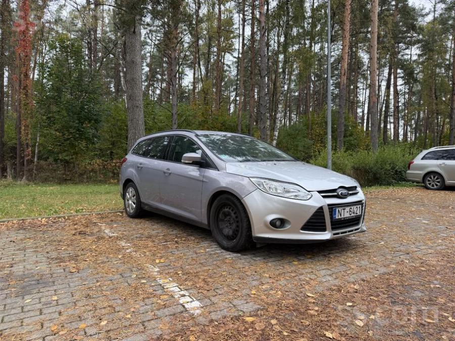 Pelēks Ford Focus 2012 Rīga, ar dzinēja tilpumu 1.60 L un nobraukumu 475 tūkst. km par 1500 €, foto 6 vietnē AUTOMOTO.COM.LV