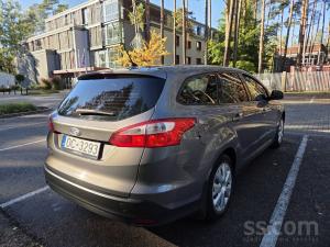 Pelēks Ford Focus 2012 Jūrmala, ar dzinēja tilpumu 1.60 L un nobraukumu 172 tūkst. km par 5350 €, foto 10 vietnē AUTOMOTO.COM.LV