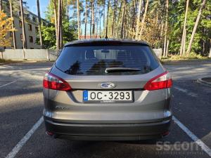 Pelēks Ford Focus 2012 Jūrmala, ar dzinēja tilpumu 1.60 L un nobraukumu 172 tūkst. km par 5350 €, foto 11 vietnē AUTOMOTO.COM.LV