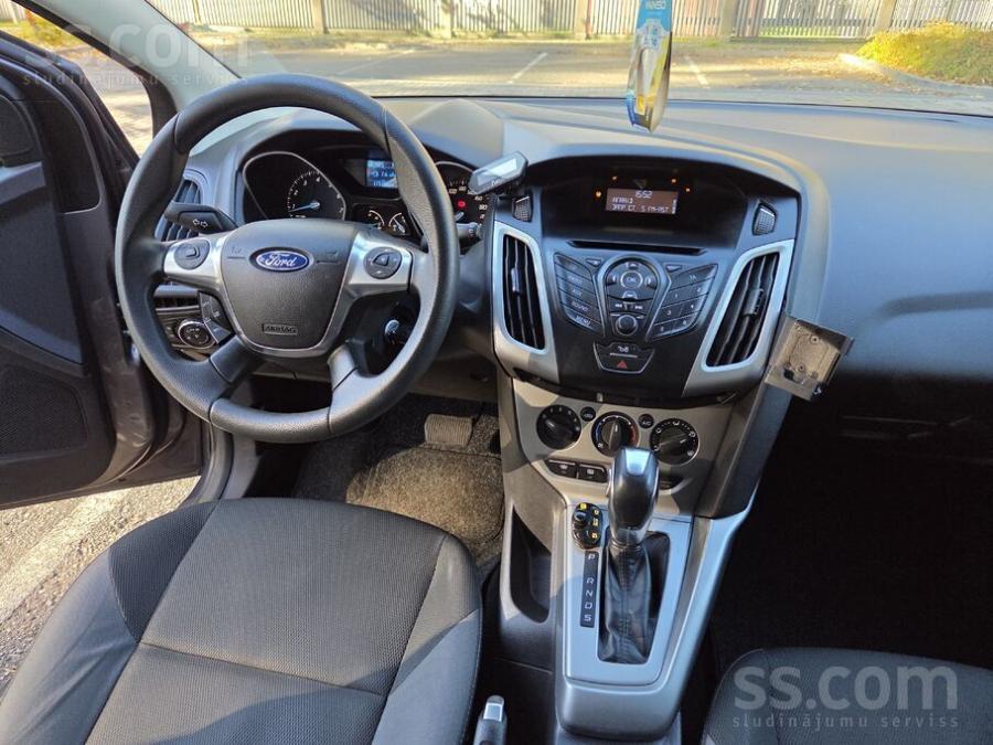 Pelēks Ford Focus 2012 Jūrmala, ar dzinēja tilpumu 1.60 L un nobraukumu 172 tūkst. km par 5350 €, foto 13 vietnē AUTOMOTO.COM.LV