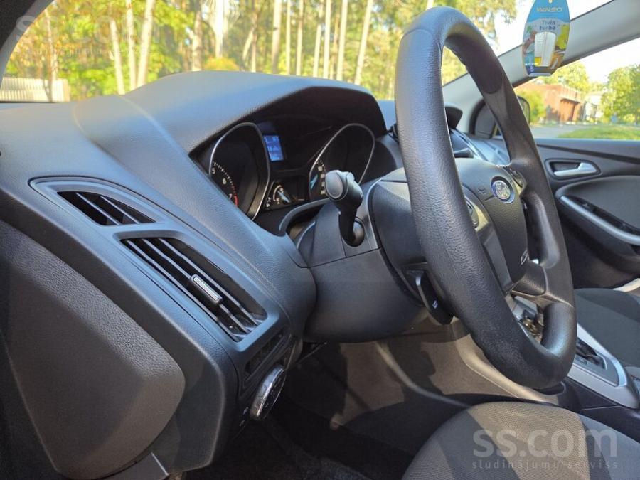 Pelēks Ford Focus 2012 Jūrmala, ar dzinēja tilpumu 1.60 L un nobraukumu 172 tūkst. km par 5350 €, foto 15 vietnē AUTOMOTO.COM.LV