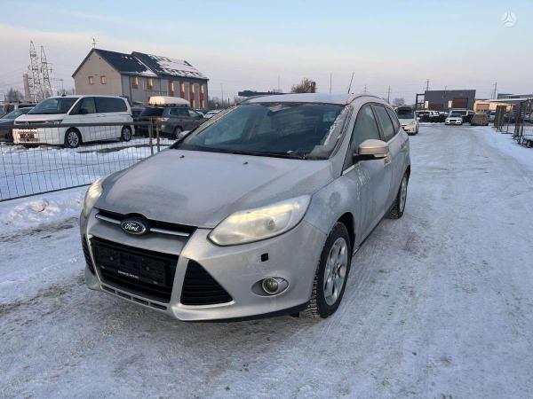 Pelēks Ford Focus 2013 Marijampole, ar dzinēja tilpumu 1.56 L un nobraukumu 153 tūkst. km par 2650 €, foto 1 vietnē AUTOMOTO.COM.LV