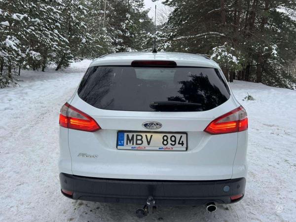 Pelēks Ford Focus 2013 Viļņa, ar dzinēja tilpumu 2.00 L un nobraukumu 276 tūkst. km par 2999 €, foto 10 vietnē AUTOMOTO.COM.LV